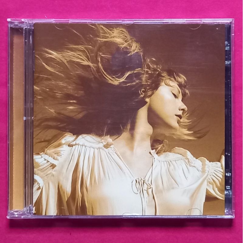 Taylor Swift - CD Fearless (Taylor's Version) | Shopee Brasil