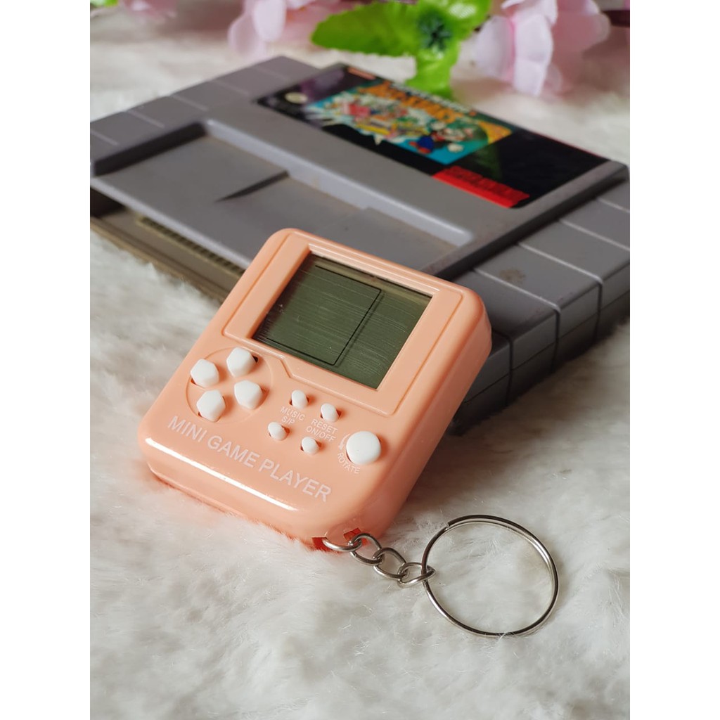 Chaveiro Mini Game Player | Shopee Brasil