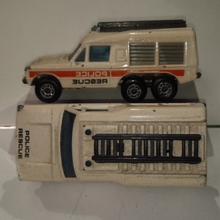 MINIATURA CARRINHO MATCHBOX CARMICHAEL COMMANDO B308 | Shopee Brasil