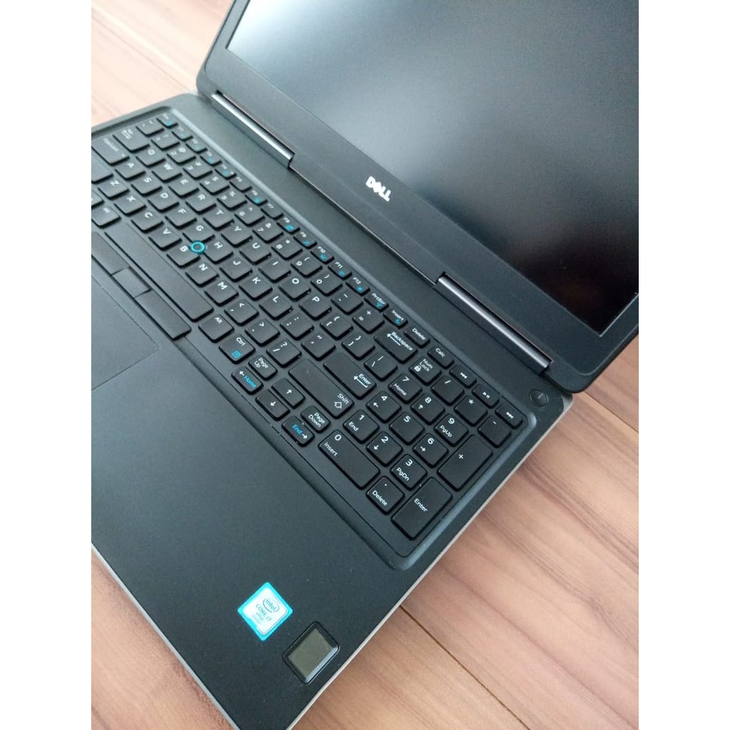 Notebook Dell Precision i7 7510 32 Gb Ram Processador Intell I7 SSD 256 ...