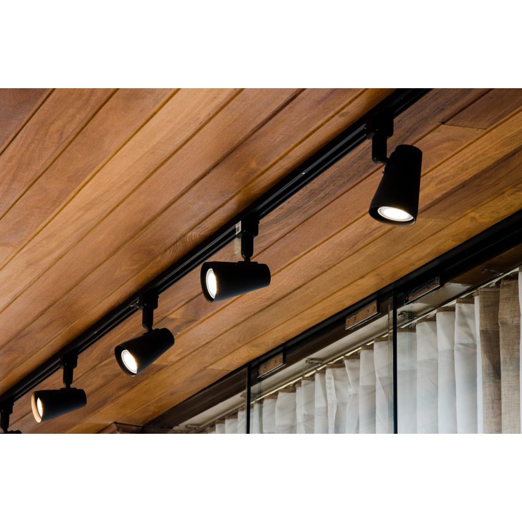 TRILHO LED 4 SPOTS PRETO COM LUZ FRIO OU QUENTE (escolhe) | Shopee Brasil