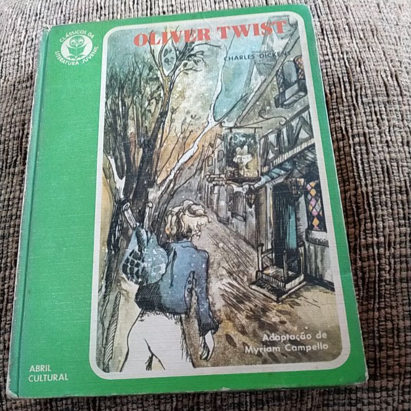 Livro Oliver Twist , Charles Dickens - 3 F | Shopee Brasil