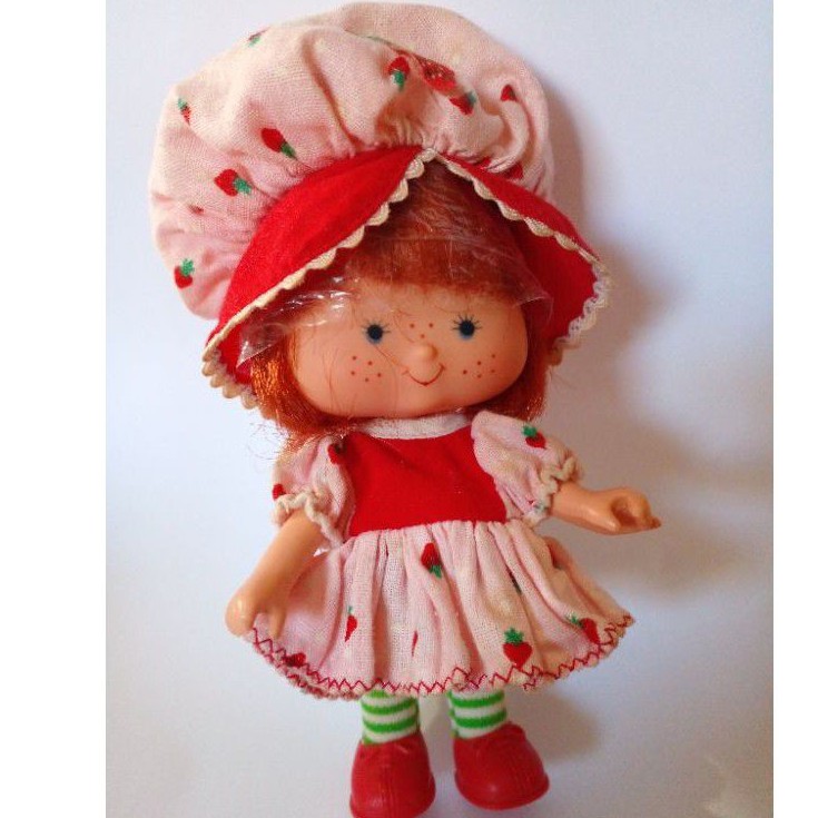 Boneca Moranguinho Antiga da Estrela | Shopee Brasil