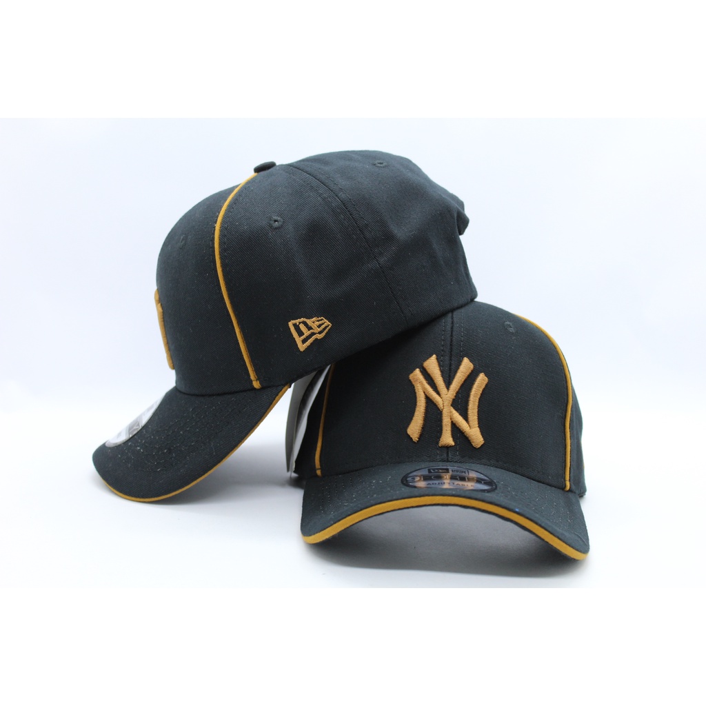 Boné New Era Aba Curva Preto com detalhes e símbolo Dourado | Shopee Brasil