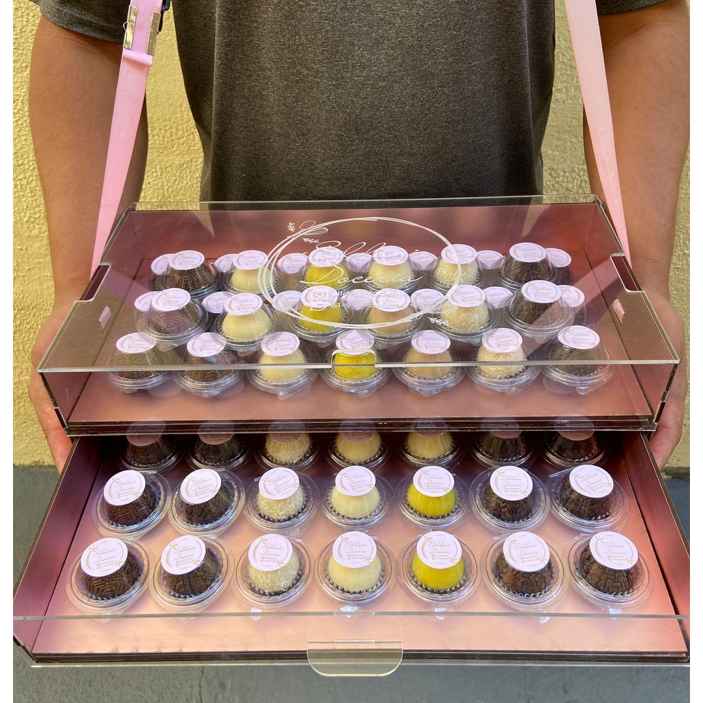 Expositor para doces Brigadeiro Gourmet Blister de andar com trava na ...