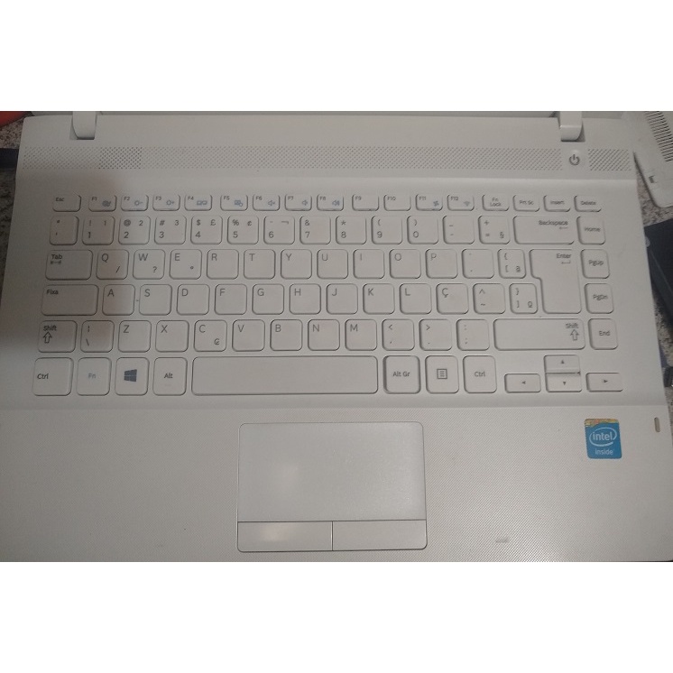 Teclado Ç Br + Base Notebook - Samsung Book Np550xda Kf2br - Escorrega ...