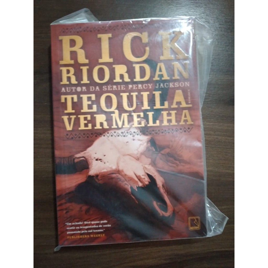 Tequila vermelha - Tres Navarre - vol. 1 - Rick Riordan | Shopee Brasil