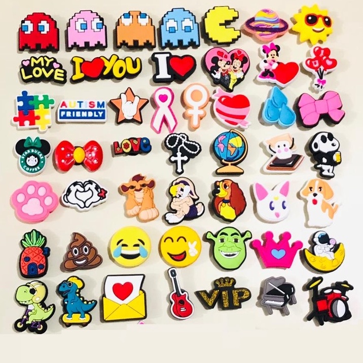 Pin Jibbitz de Crocs Pac Man Snoopy | Shopee Brasil
