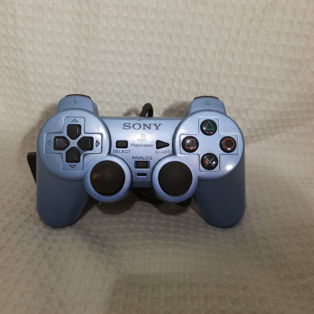 controle playstation 2 aqua blue original raro - Corre Que Ta Baratinho