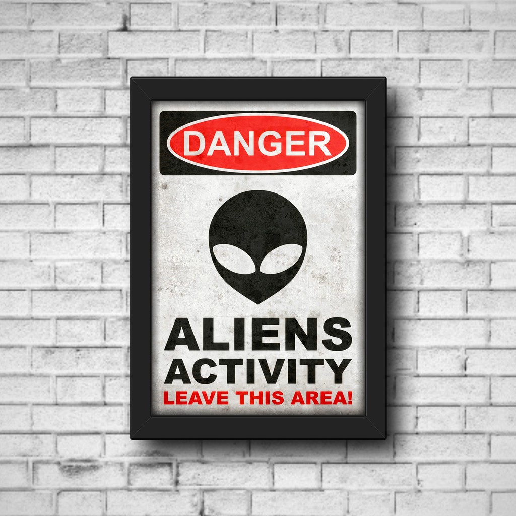Quadro Decorativo Perigo Aliens ( C/Vidro ) | Shopee Brasil