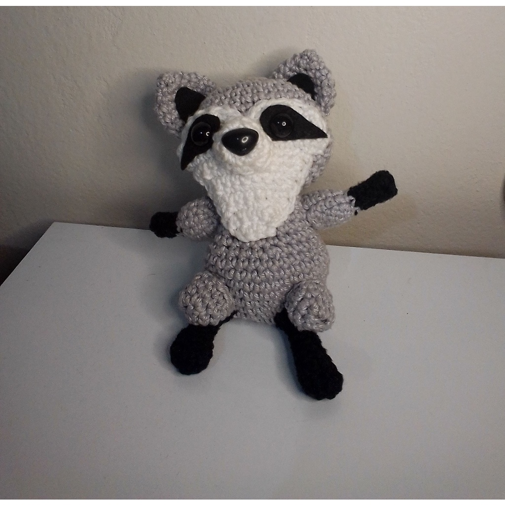 Meeko - Pocahontas - Amigurumi | Shopee Brasil