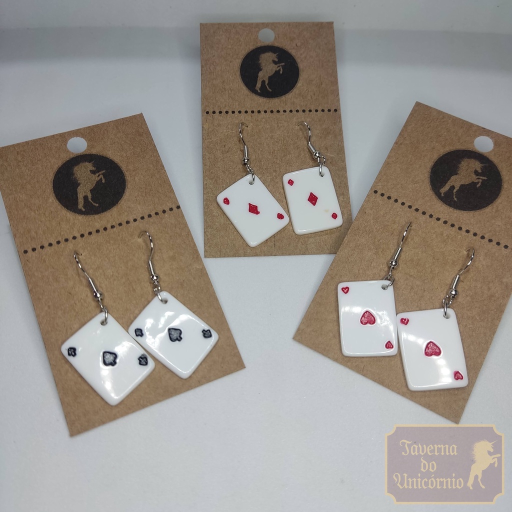 Brincos em Formato de Cartas de Baralho | Shopee Brasil
