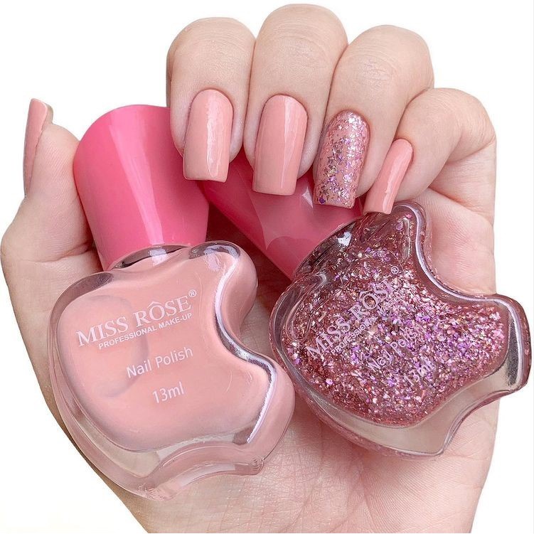 Kit com 2 Esmaltes Miss Rose - Cor A046 Cremosa + Cor 105 Glitter ...