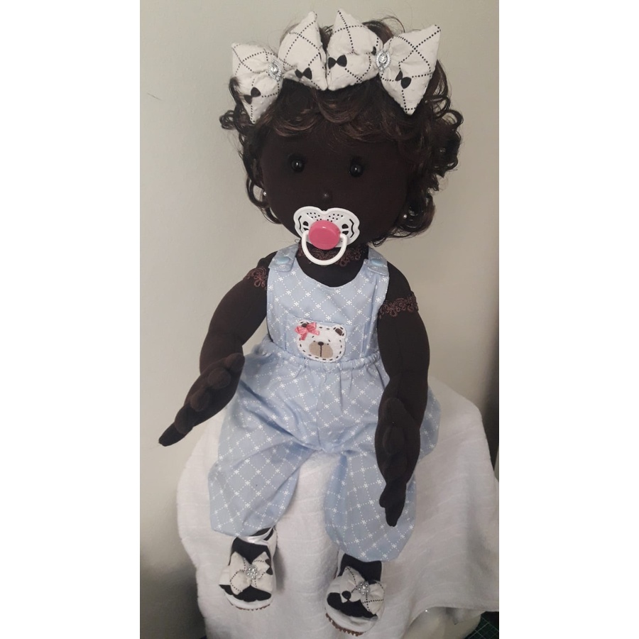 Boneca de pano sentada | Shopee Brasil