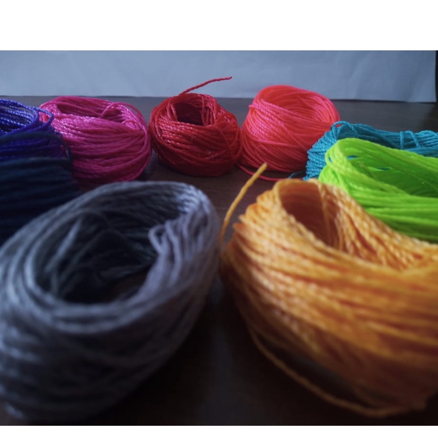 Linha encerada / 10 metros / Diversas cores | Shopee Brasil