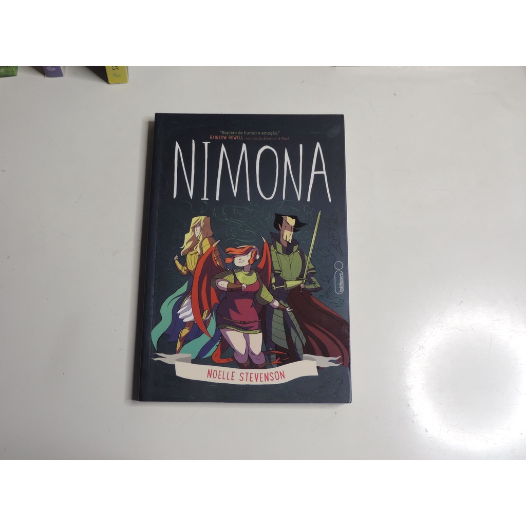 Nimona - Noelle Stevenson | Shopee Brasil