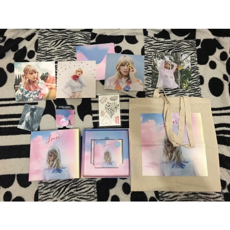 box Boxset Lover Taylor Swift + brinde(Ler Descrição) | Shopee Brasil