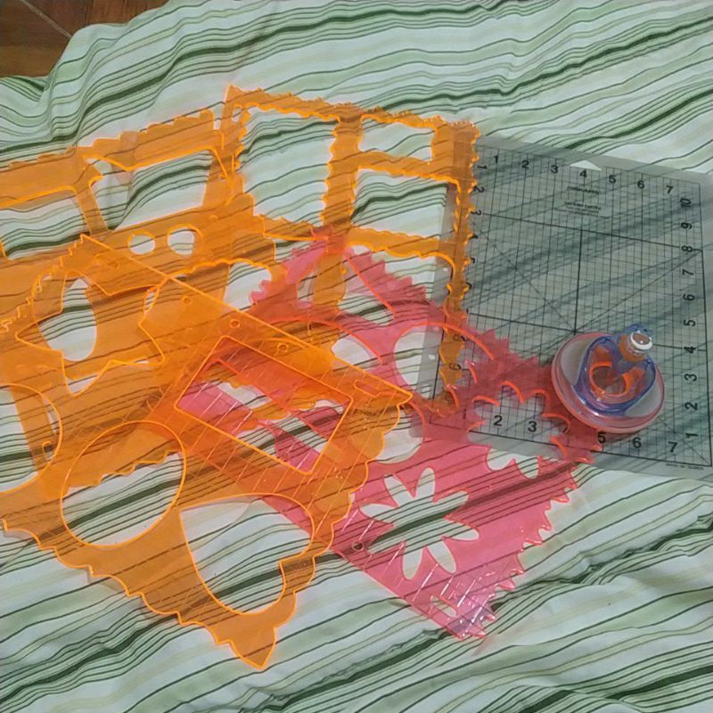 Fiskars Ultra shapexpress Starter Set 1 - 4 modelos de forma, + Tapete ...