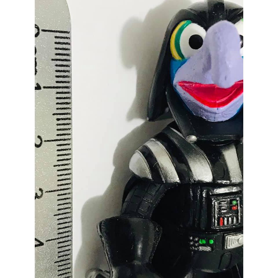 GONZO DO THE MUPPET SHOW COMO DARTH VADER DE STAR WARS / GUERRA NAS ...