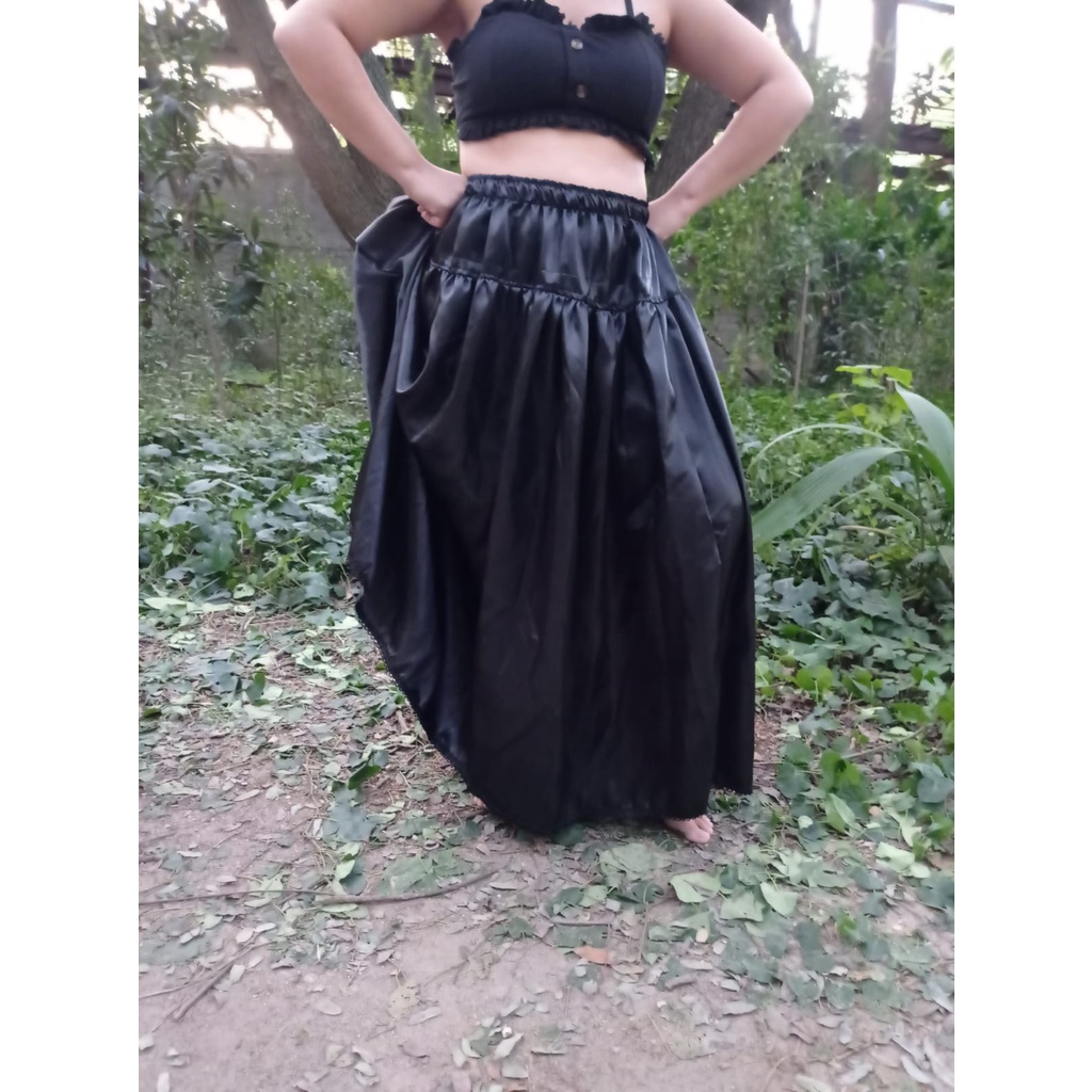 Saia Pomba Gira Umbanda Candomblé Saia Preta Lisa | Shopee Brasil