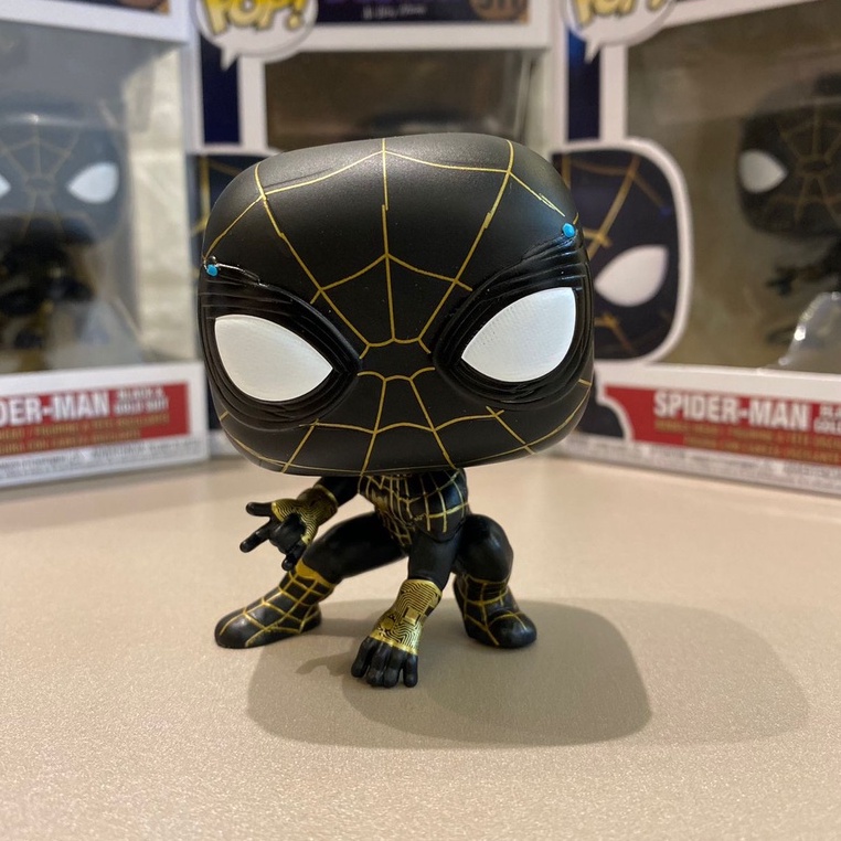 Funko Pop Spider-Man Black & Gold Suit - 911 - Original | Shopee Brasil
