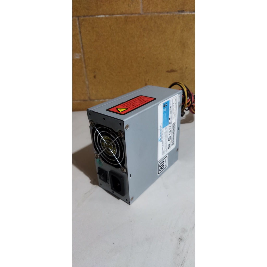 Fonte SFX 300W Seasonic SS-300SFE - 80 Plus White - PFC Ativo | Shopee ...