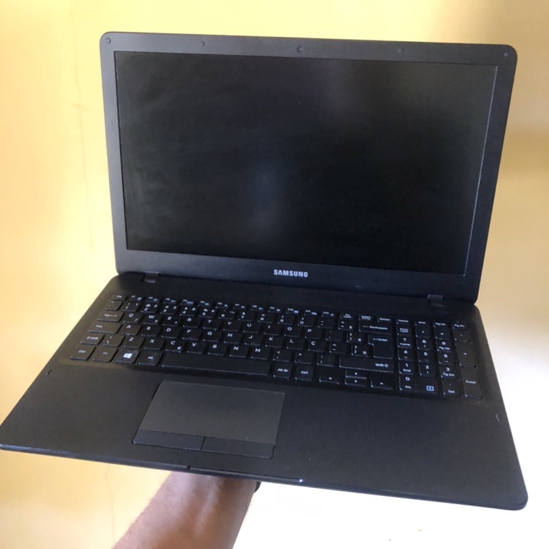 Notebook Samsung NP300E5M 4GB DDR4 500GB | Shopee Brasil