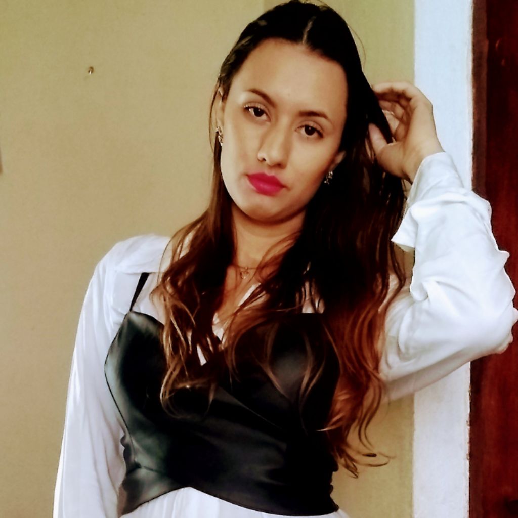 Sarah Kiss, Loja Online | Shopee Brasil