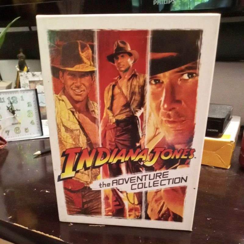 box trilogia Indiana Jones | Shopee Brasil