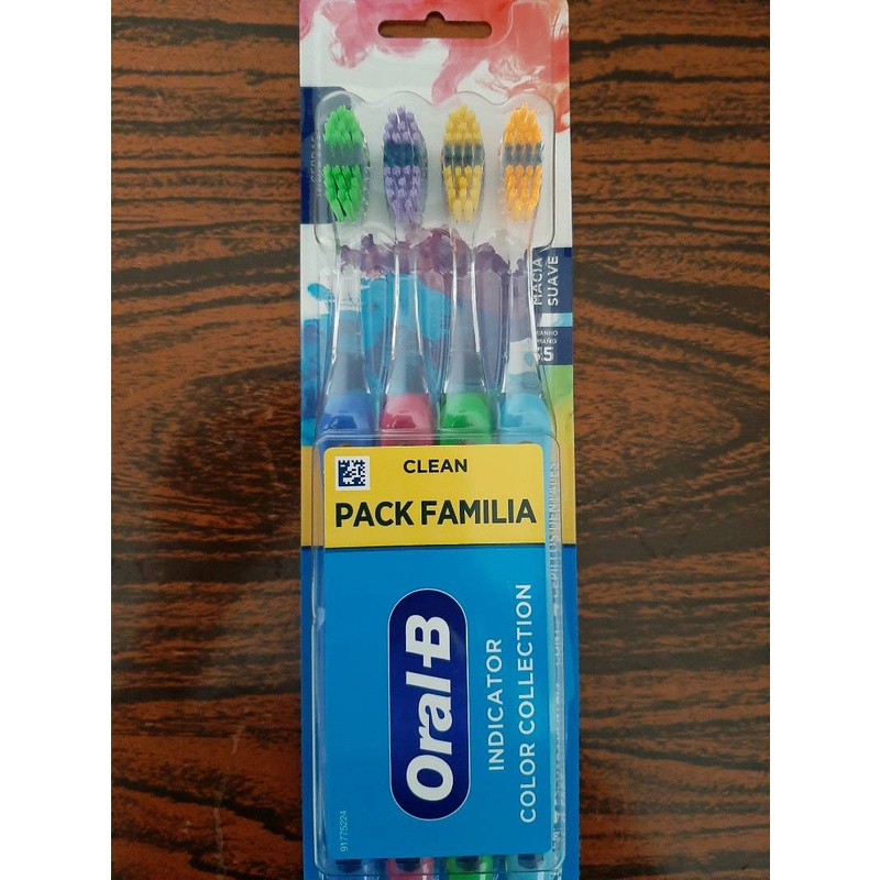 Oral-b clean pack familia tamanho 35( 4 escovas dentais) | Shopee Brasil