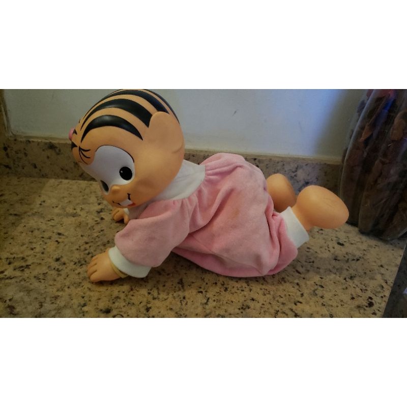 Boneca Mônica Que Engatinha Ri e Fala - Escorrega o Preço