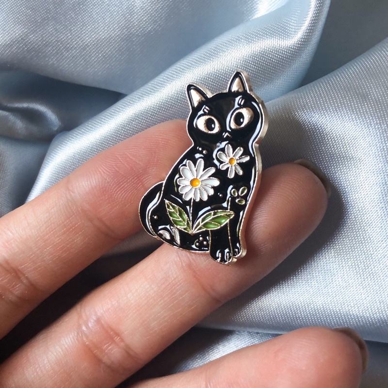 Pin Gato Preto Florido | Black cat daisy flowers flores margaridas ...