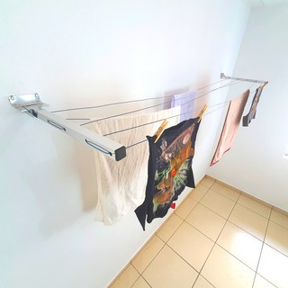 Varal De Estender Roupa Em Apartamento Parede Muro Varanda | Shopee Brasil