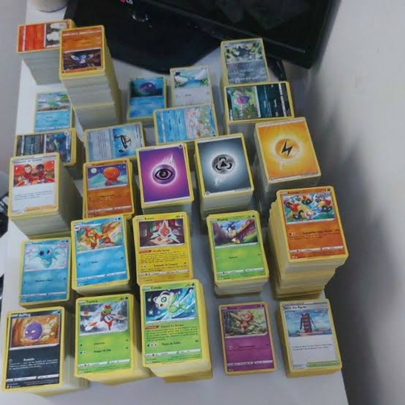 lote de 50 cartas Pokemon originais COPAG - Escorrega o Preço
