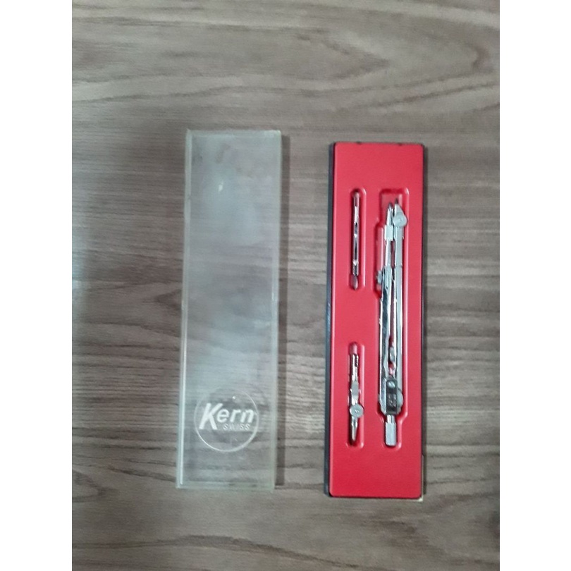 Compasso Kern Swiss | Shopee Brasil