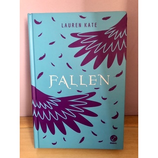 Livro Fallen - Lauren Kate (capa dura) | Shopee Brasil