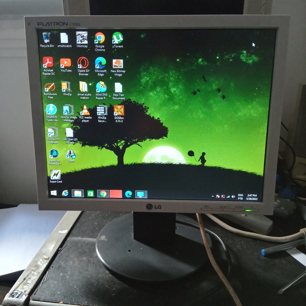 Monitor Lcd LG Flatron L1550s 15 - Leia O Anuncio | Shopee Brasil