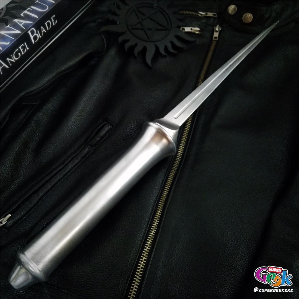 Réplica Faca Da Ruby Com Suporte Supernatural - Escorrega o Preço