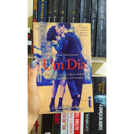 Um Dia - David Nichols | Shopee Brasil