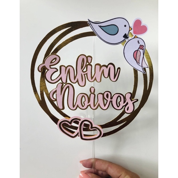Topo de bolo noivado enfim noivos | Shopee Brasil