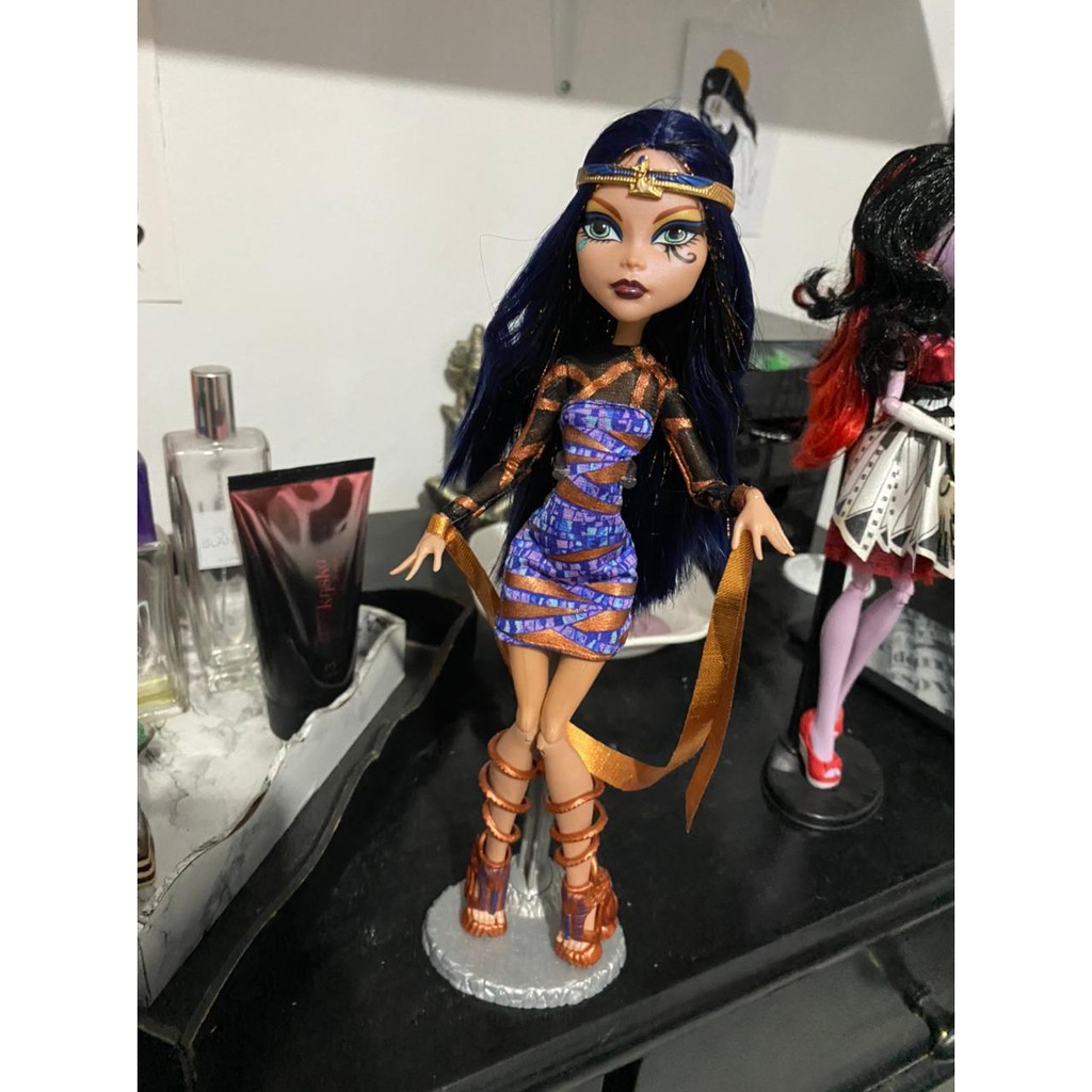 Monster high cleo Boo York. | Shopee Brasil