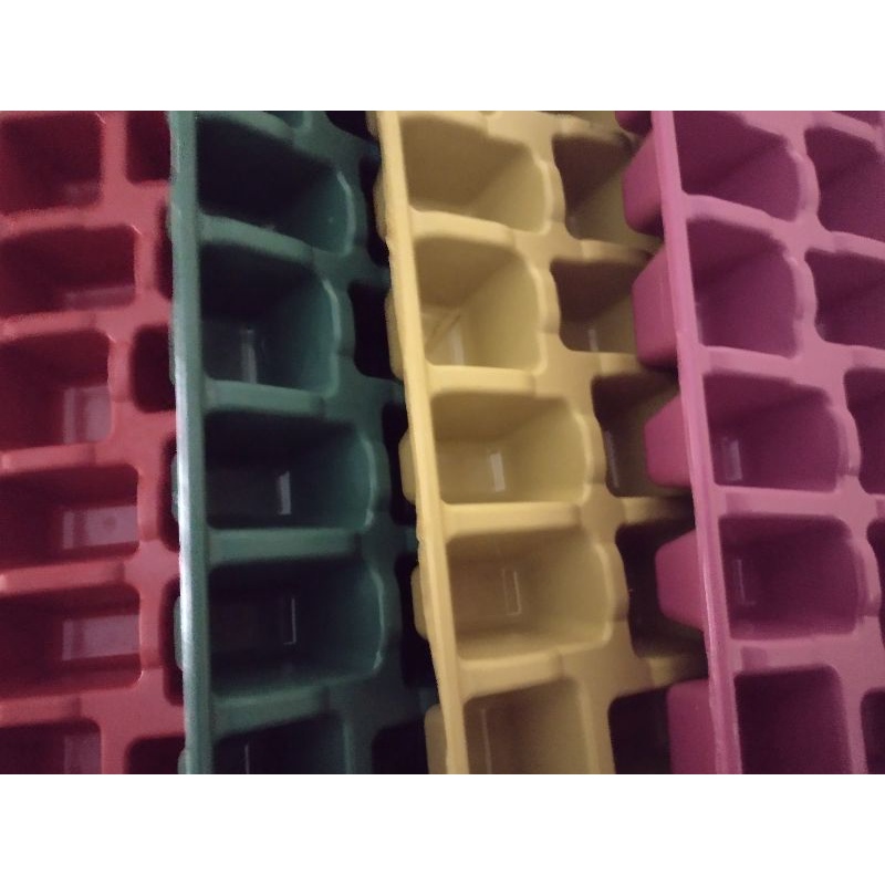 Forma de gelo cores a escolher forminha para fazer gelo | Shopee Brasil Forma de gelo cores a escolher forminha para fazer gelo | Shopee Brasil