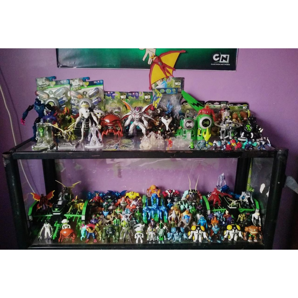 Bonecos Ben 10 Originais - NOVOS BONECOS!! - Escorrega o Preço