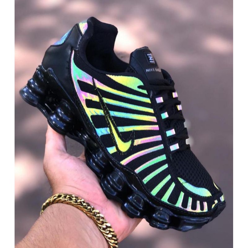 TÊNIS NIKE 12 MOLAS CAMALEÃO REFLETIVO | Shopee Brasil
