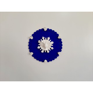 Placa de mdf azul royal decorada com Divino e mini rosas | Shopee Brasil