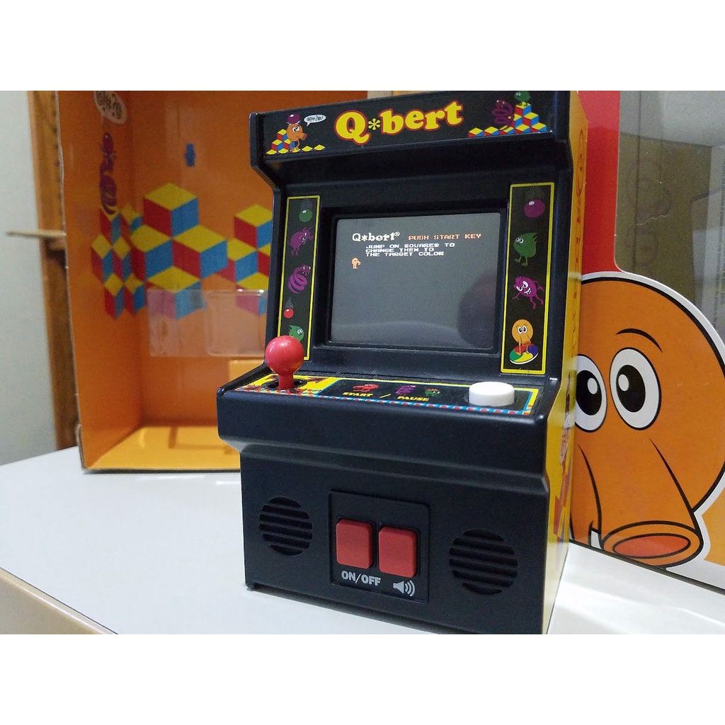 Qbert e Centipede Arcade Classics Mini Arcade Cabinet Game | Shopee Brasil