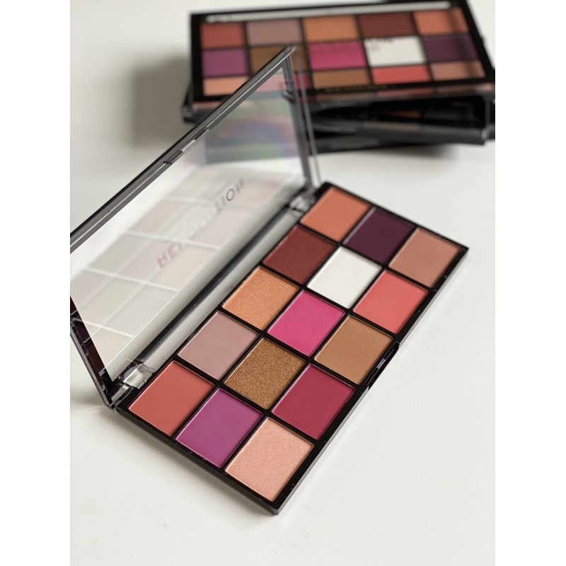 Paleta de Sombras Reloaded Red Alert - Makeup Revolution | Shopee Brasil