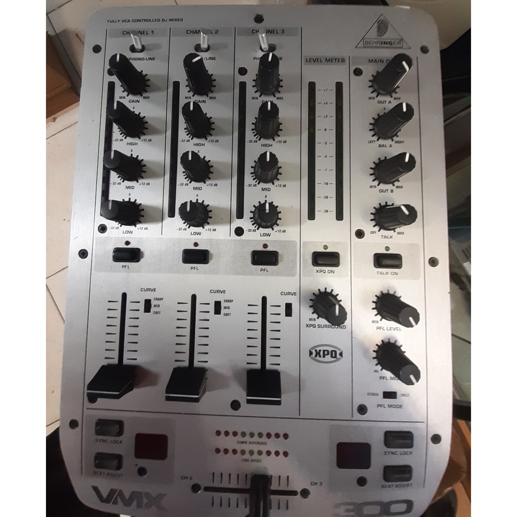 Mixer Behringer VMX 300 3 CANAIS | Shopee Brasil