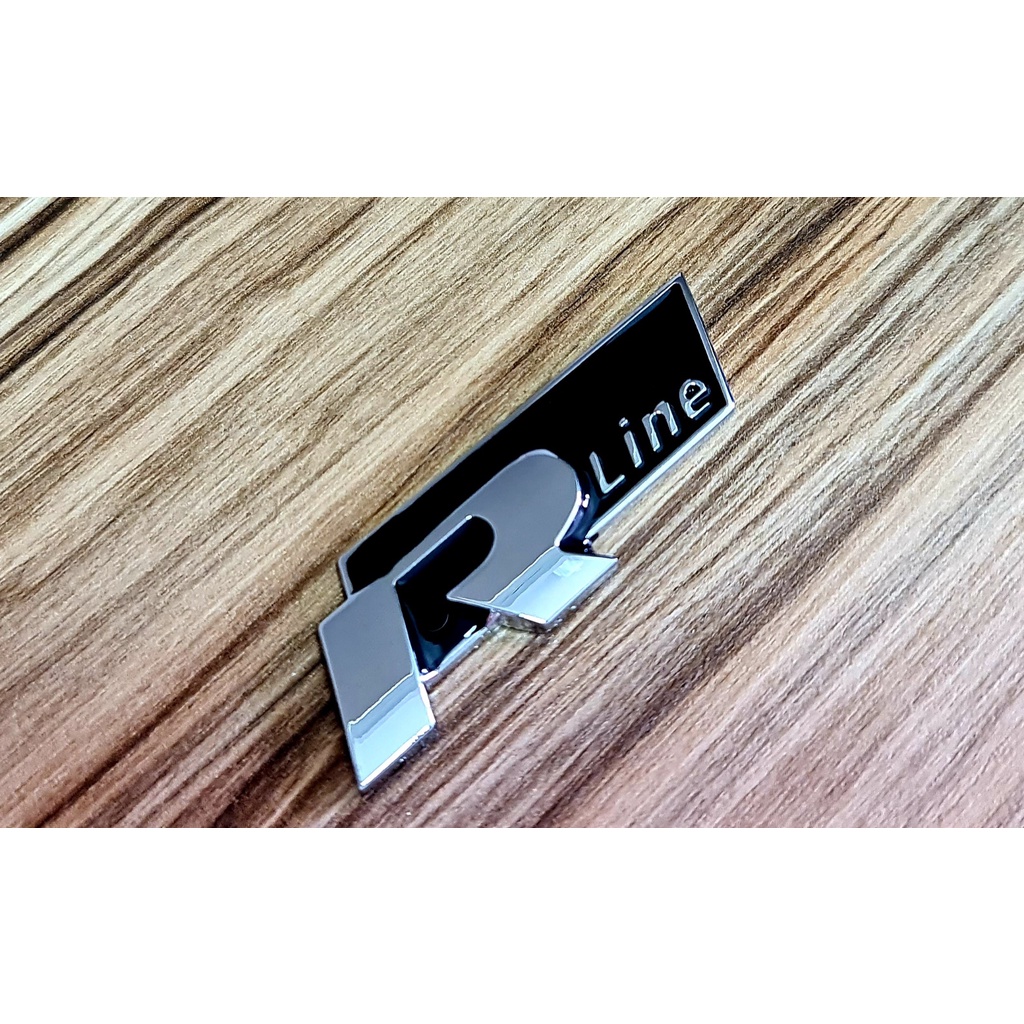 Emblema Rline R line 3D Fusca Jetta Variant Passat Tiguan | Shopee Brasil