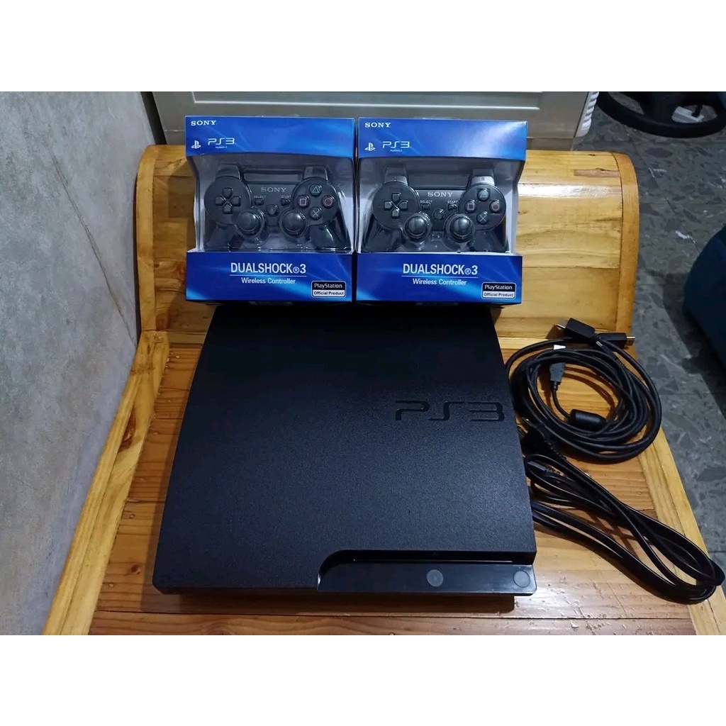 Brand new SONY PS3 500GB with 3 free games and two controllers ...